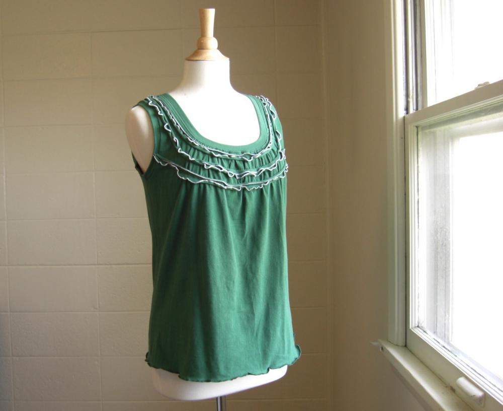 Ruffle Tank Top on Luulla